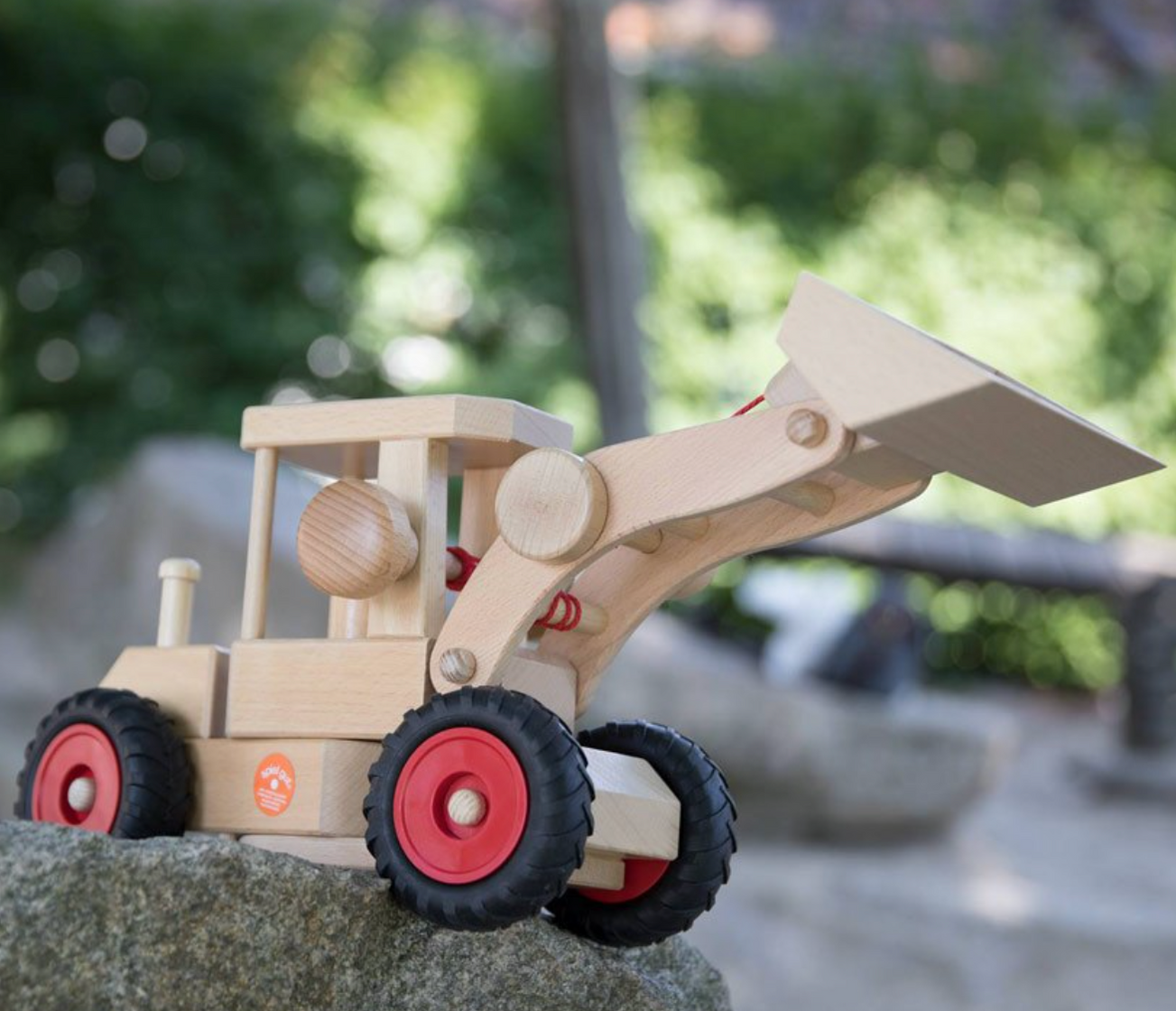 Fagus Wheel Loader - Shop Wooden Trucks - Nurtured.ca